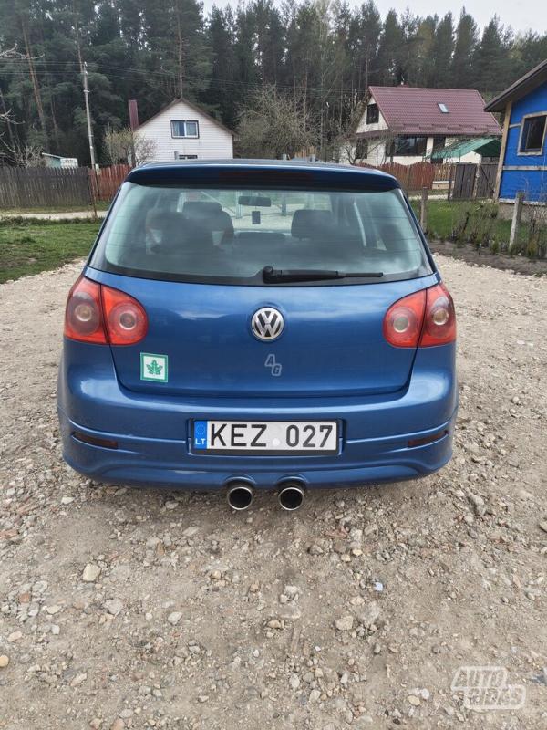Volkswagen Golf 2004 Jonava, ar dzinēja tilpumu 1.60 L un nobraukumu 266 tūkst. km par 2000 €, foto 4 vietnē AUTOMOTO.COM.LV