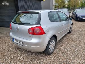 Volkswagen Golf 2004 Kauņa, ar dzinēja tilpumu 1.90 L un nobraukumu 376 tūkst. km par 1500 €, foto 3 vietnē AUTOMOTO.COM.LV