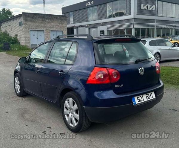 Volkswagen Golf 2004 in Narva, with an engine capacity of 1.40 L and mileage of 220 thousand km for 699 €, photo 3 on AUTOMOTO.COM.LV
