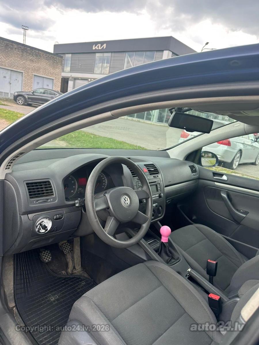 Volkswagen Golf 2004 Narva, ar dzinēja tilpumu 1.40 L un nobraukumu 220 tūkst. km par 699 €, foto 9 vietnē AUTOMOTO.COM.LV