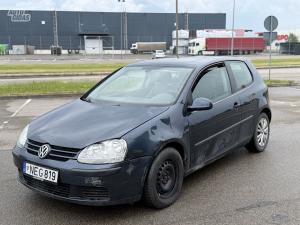 Volkswagen Golf 2004 Panevēža, ar dzinēja tilpumu 1.90 L un nobraukumu 382 tūkst. km par 450 €, foto 4 vietnē AUTOMOTO.COM.LV