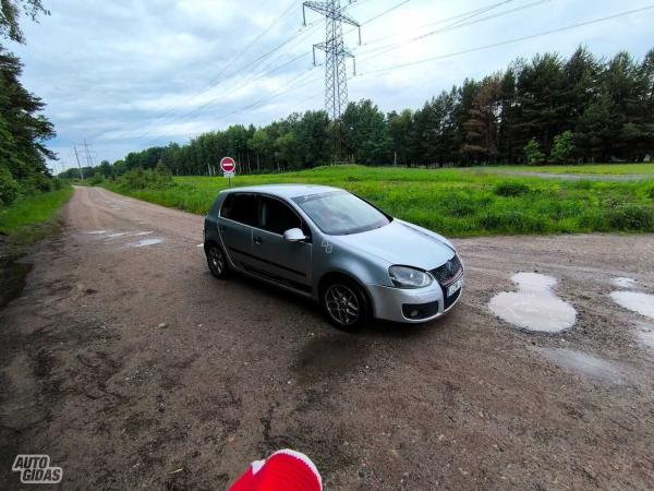 Volkswagen Golf 2004 in Kaunas, with an engine capacity of 1.90 L and mileage of 312 thousand km for 490 €, photo 7 on AUTOMOTO.COM.LV