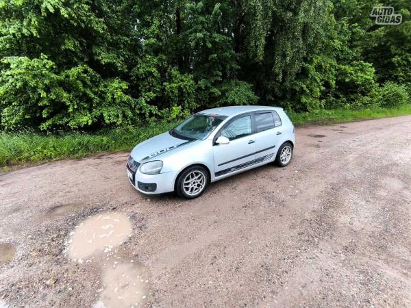 Volkswagen Golf 2004 in Kaunas, with an engine capacity of 1.90 L and mileage of 312 thousand km for 490 €, photo 8 on AUTOMOTO.COM.LV