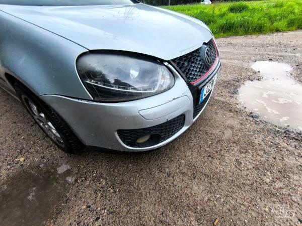 Volkswagen Golf 2004 in Kaunas, with an engine capacity of 1.90 L and mileage of 312 thousand km for 490 €, photo 9 on AUTOMOTO.COM.LV