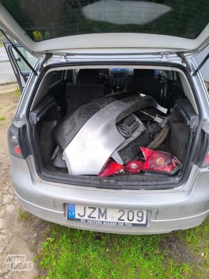 Volkswagen Golf 2004 Kauņa, ar dzinēja tilpumu 1.90 L un nobraukumu 312 tūkst. km par 490 €, foto 14 vietnē AUTOMOTO.COM.LV