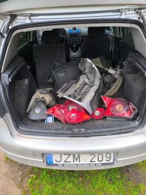 Volkswagen Golf 2004 Kauņa, ar dzinēja tilpumu 1.90 L un nobraukumu 312 tūkst. km par 490 €, foto 15 vietnē AUTOMOTO.COM.LV