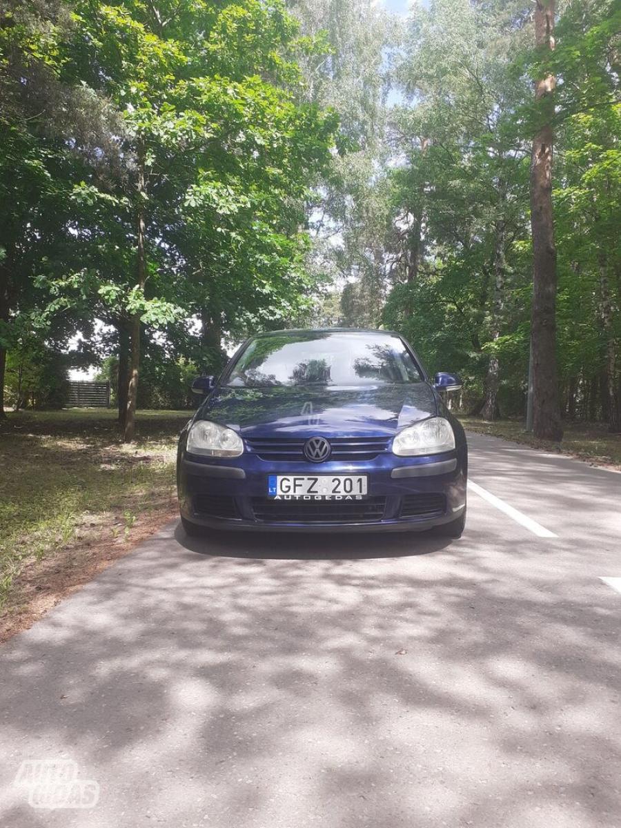 Volkswagen Golf 2004 Kauņa, ar dzinēja tilpumu 1.90 L un nobraukumu 265 tūkst. km par 1000 €, foto 3 vietnē AUTOMOTO.COM.LV