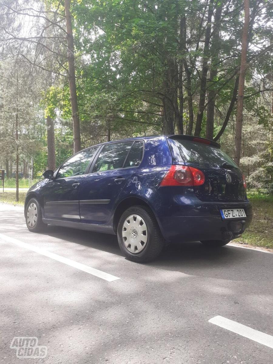 Volkswagen Golf 2004 Kauņa, ar dzinēja tilpumu 1.90 L un nobraukumu 265 tūkst. km par 1000 €, foto 5 vietnē AUTOMOTO.COM.LV