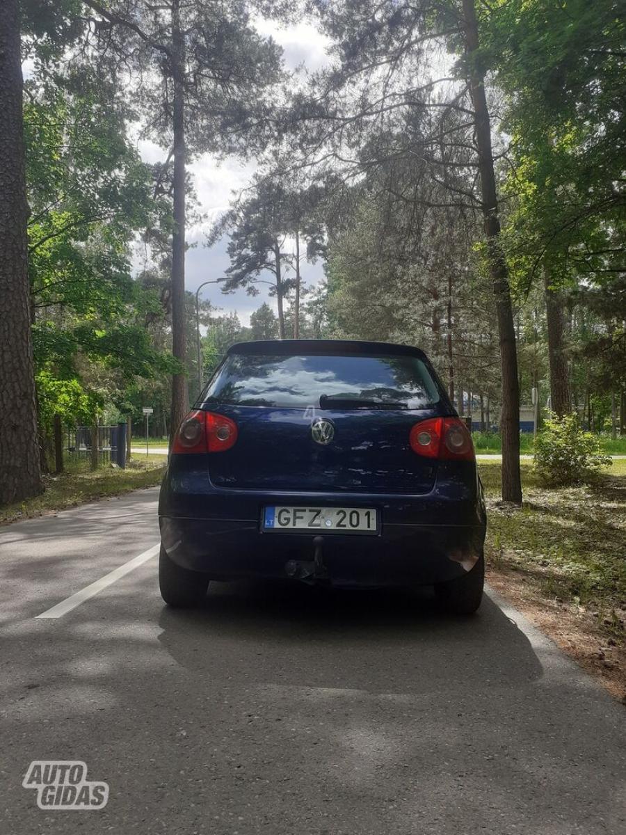 Volkswagen Golf 2004 Kauņa, ar dzinēja tilpumu 1.90 L un nobraukumu 265 tūkst. km par 1000 €, foto 7 vietnē AUTOMOTO.COM.LV