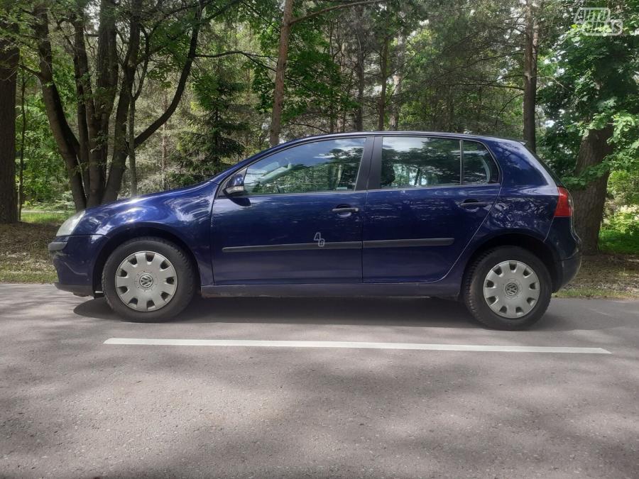 Volkswagen Golf 2004 Kauņa, ar dzinēja tilpumu 1.90 L un nobraukumu 265 tūkst. km par 1000 €, foto 8 vietnē AUTOMOTO.COM.LV