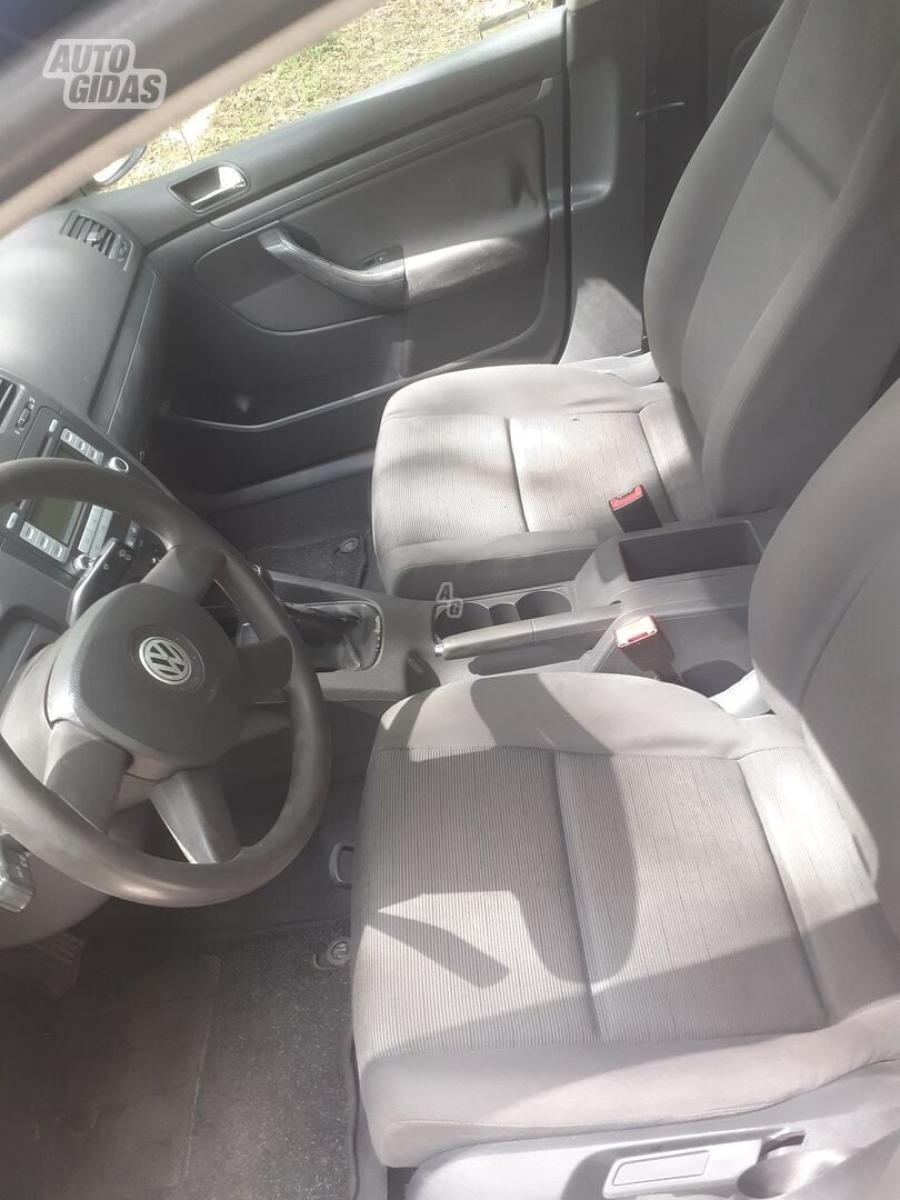 Volkswagen Golf 2004 Kauņa, ar dzinēja tilpumu 1.90 L un nobraukumu 265 tūkst. km par 1000 €, foto 11 vietnē AUTOMOTO.COM.LV