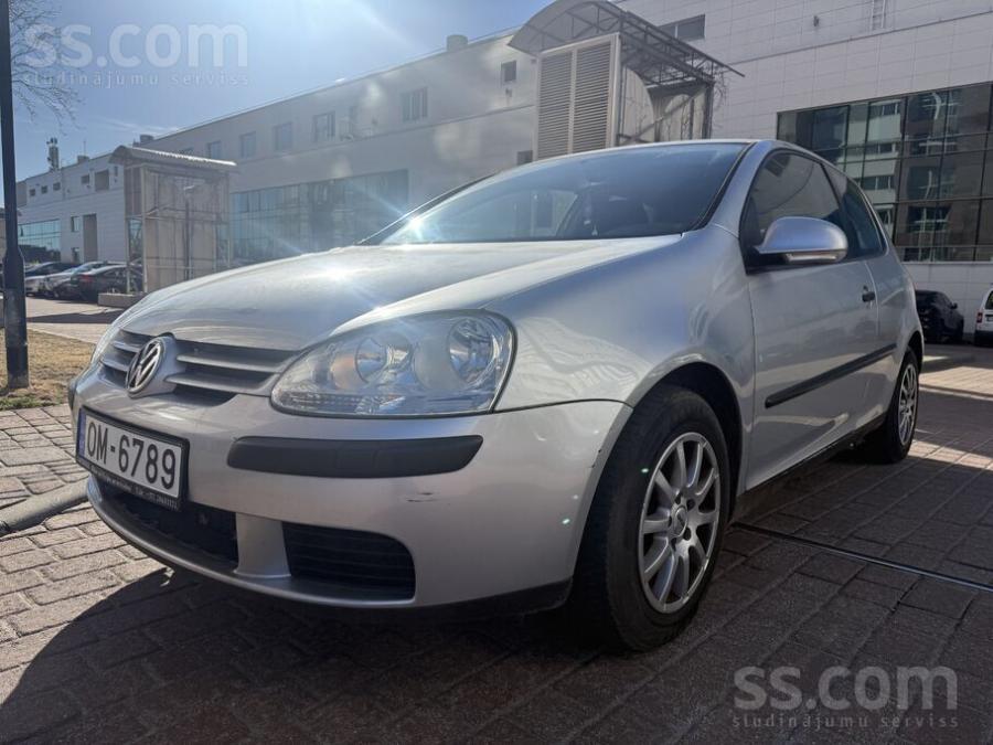 Volkswagen Golf 2004 Rīga, ar dzinēja tilpumu 1.40 L un nobraukumu 0 tūkst. km par 2400 €, foto 3 vietnē AUTOMOTO.COM.LV