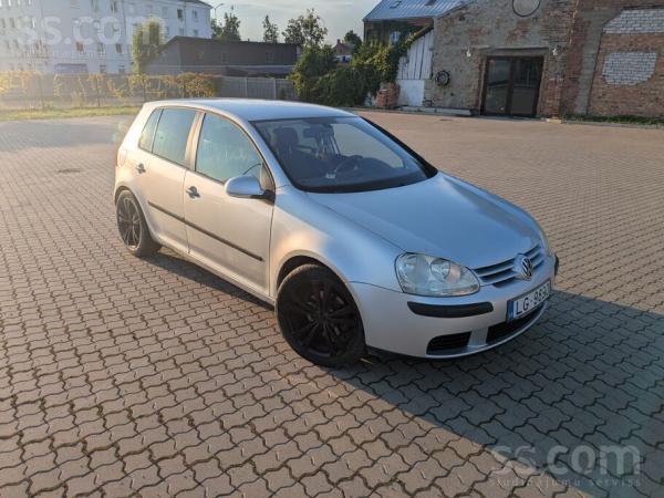 Фольксваген Гольф 2004 в Резекне, объемом двигателя 1.90 л и пробегом 301 тыс. км за 1500 €, фото 3 на AUTOMOTO.COM.LV