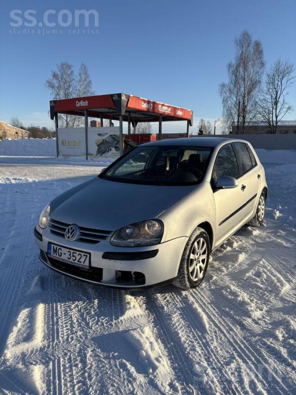 Volkswagen Golf 2004 Preiļi, ar dzinēja tilpumu 2.00 L un nobraukumu 265 tūkst. km par 1550 €, foto 3 vietnē AUTOMOTO.COM.LV