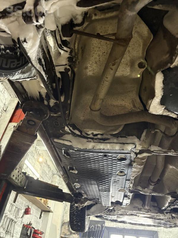Volkswagen Golf 2004 Preiļi, ar dzinēja tilpumu 2.00 L un nobraukumu 265 tūkst. km par 1550 €, foto 10 vietnē AUTOMOTO.COM.LV