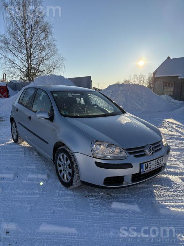 Volkswagen Golf 2004 in Preili, with an engine capacity of 2.00 L and mileage of 265 thousand km for 1550 €, photo 2 on AUTOMOTO.COM.LV