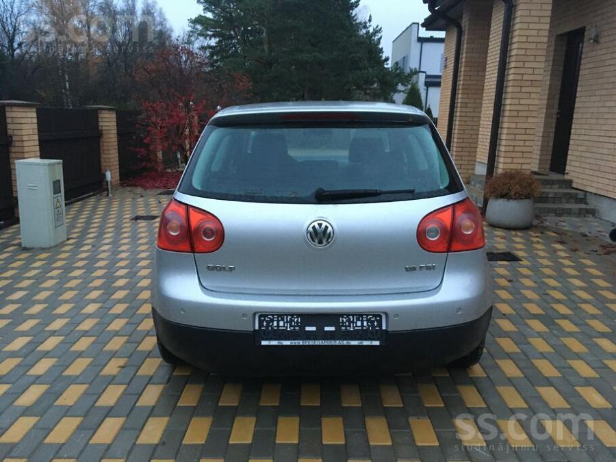 Volkswagen Golf 2004 in Riga, with an engine capacity of 1.60 L and mileage of 0 thousand km for 3500 €, photo 11 on AUTOMOTO.COM.LV