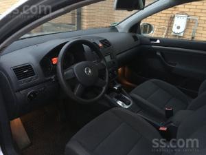 Volkswagen Golf 2004 in Riga, with an engine capacity of 1.60 L and mileage of 0 thousand km for 3500 €, photo 12 on AUTOMOTO.COM.LV