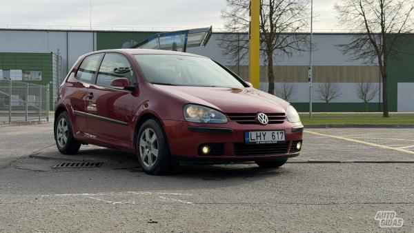 Volkswagen Golf 2004 Šauļi, ar dzinēja tilpumu 1.60 L un nobraukumu 210 tūkst. km par 1650 €, foto 2 vietnē AUTOMOTO.COM.LV
