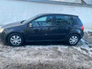 Фольксваген Гольф 2004 в Каунас, объемом двигателя 1.90 л и пробегом 299 тыс. км за 300 €, фото 3 на AUTOMOTO.COM.LV