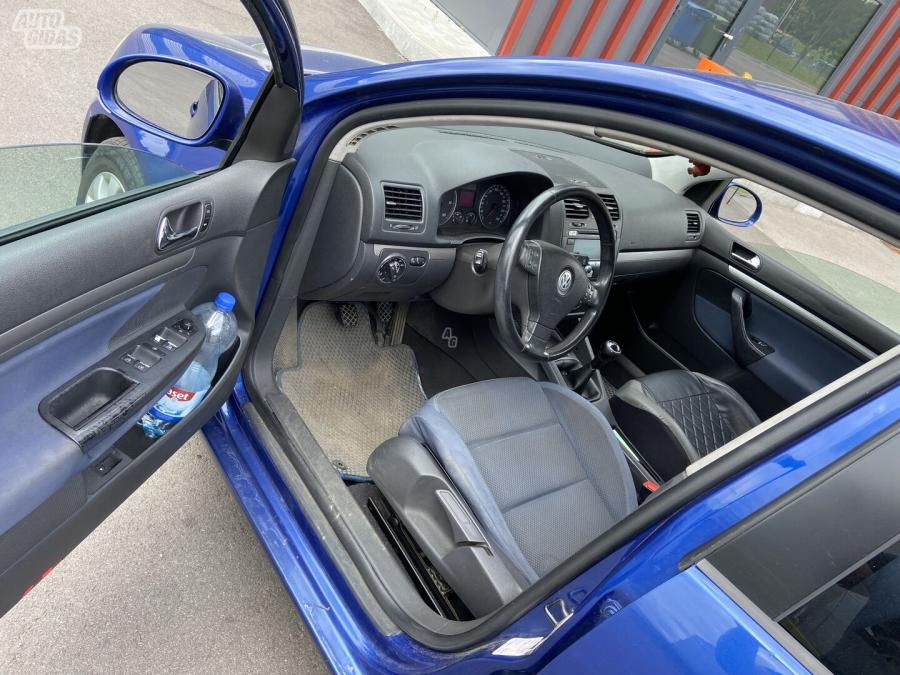 Volkswagen Golf 2004 Kauņa, ar dzinēja tilpumu 2.00 L un nobraukumu 340 tūkst. km par 1900 €, foto 8 vietnē AUTOMOTO.COM.LV