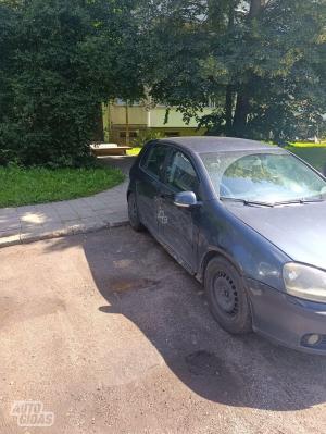 Фольксваген Гольф 2004 в Вильнюс, объемом двигателя 1.90 л и пробегом 340 тыс. км за 340 €, фото 4 на AUTOMOTO.COM.LV