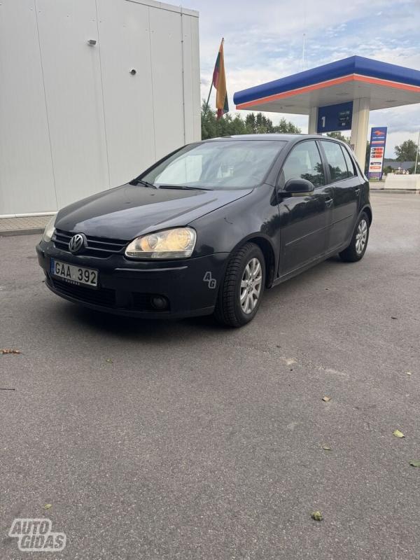 Volkswagen Golf 2004 Utena, ar dzinēja tilpumu 2.00 L un nobraukumu 349 tūkst. km par 1200 €, foto 4 vietnē AUTOMOTO.COM.LV