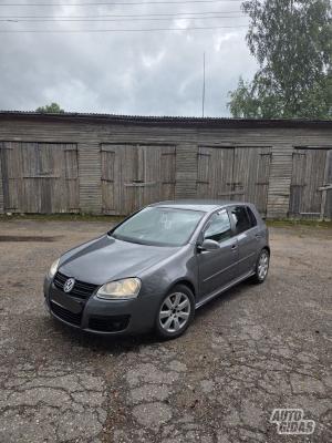 Volkswagen Golf 2004 Plungė, ar dzinēja tilpumu 1.90 L un nobraukumu 459 tūkst. km par 999 €, foto 3 vietnē AUTOMOTO.COM.LV