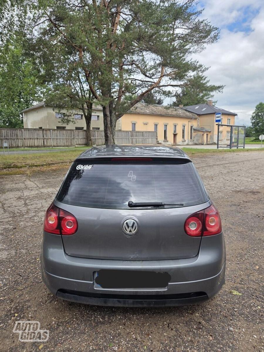 Volkswagen Golf 2004 Plungė, ar dzinēja tilpumu 1.90 L un nobraukumu 459 tūkst. km par 999 €, foto 6 vietnē AUTOMOTO.COM.LV
