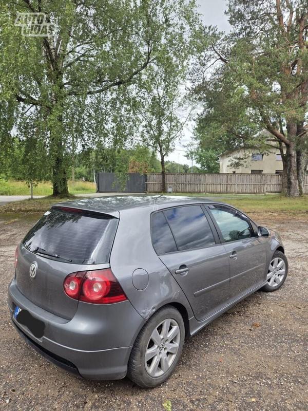 Volkswagen Golf 2004 in Plunge, with an engine capacity of 1.90 L and mileage of 459 thousand km for 999 €, photo 6 on AUTOMOTO.COM.LV