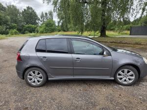 Volkswagen Golf 2004 Plungė, ar dzinēja tilpumu 1.90 L un nobraukumu 459 tūkst. km par 999 €, foto 8 vietnē AUTOMOTO.COM.LV