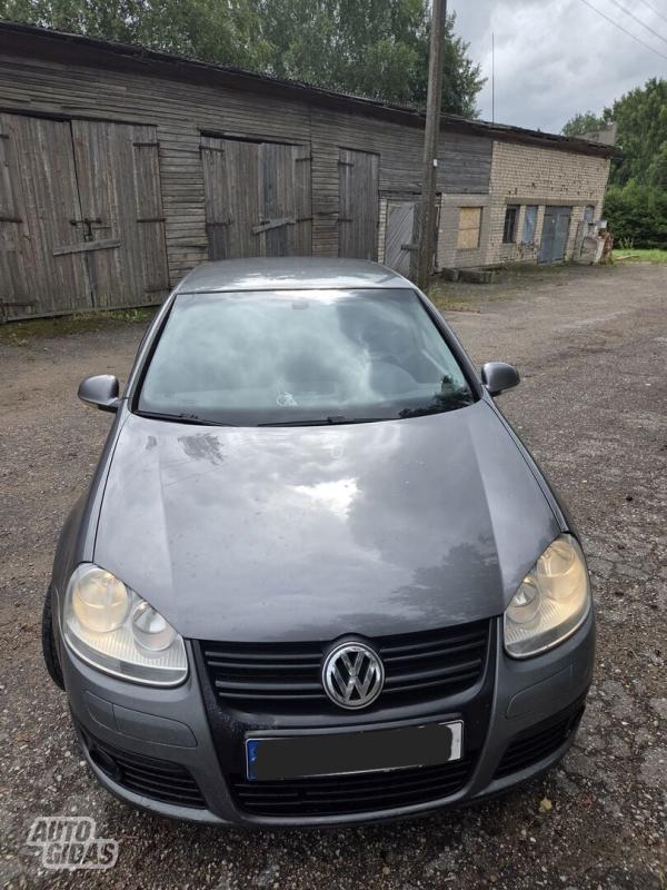 Volkswagen Golf 2004 in Plunge, with an engine capacity of 1.90 L and mileage of 459 thousand km for 999 €, photo 9 on AUTOMOTO.COM.LV