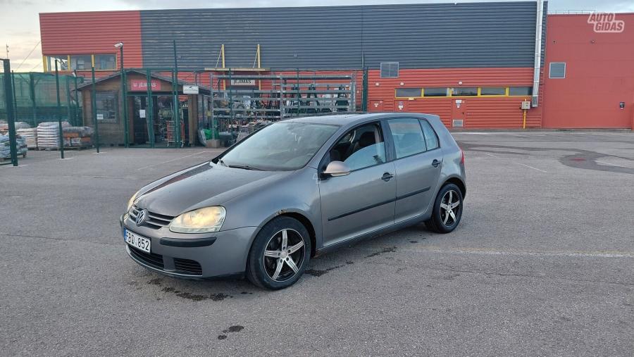 Volkswagen Golf 2004 Mažeikiai, ar dzinēja tilpumu 2.00 L un nobraukumu 256 tūkst. km par 850 €, foto 1 vietnē AUTOMOTO.COM.LV