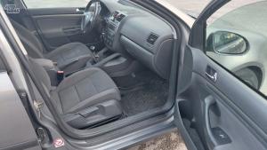 Volkswagen Golf 2004 Mažeikiai, ar dzinēja tilpumu 2.00 L un nobraukumu 256 tūkst. km par 850 €, foto 3 vietnē AUTOMOTO.COM.LV
