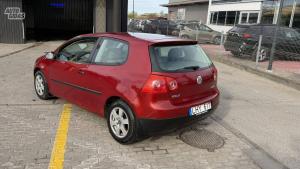 Volkswagen Golf 2004 in Siauliai, with an engine capacity of 1.60 L and mileage of 210 thousand km for 1450 €, photo 6 on AUTOMOTO.COM.LV