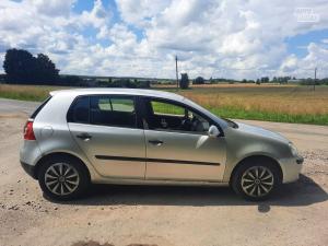 Volkswagen Golf 2004 Prienai, ar dzinēja tilpumu 1.90 L un nobraukumu 40 tūkst. km par 700 €, foto 5 vietnē AUTOMOTO.COM.LV
