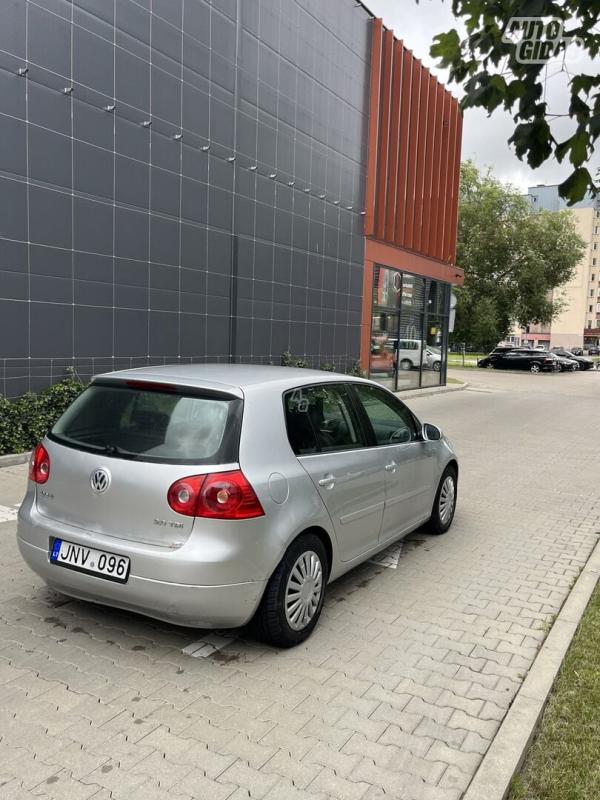 Volkswagen Golf 2004 in Klaipeda, with an engine capacity of 2.00 L and mileage of 350 thousand km for 1100 €, photo 3 on AUTOMOTO.COM.LV
