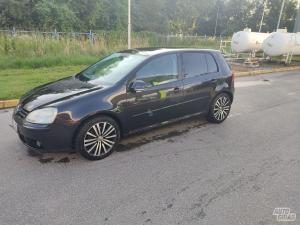Volkswagen Golf 2004 in Vilnius, with an engine capacity of 2.00 L and mileage of 330 thousand km for 1800 €, photo  on AUTOMOTO.COM.LV