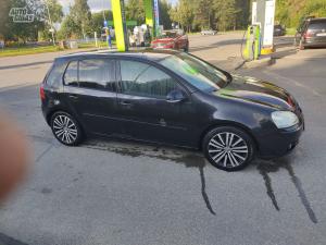 Volkswagen Golf 2004 in Vilnius, with an engine capacity of 2.00 L and mileage of 330 thousand km for 1800 €, photo 3 on AUTOMOTO.COM.LV