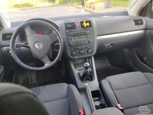 Volkswagen Golf 2004 in Vilnius, with an engine capacity of 2.00 L and mileage of 330 thousand km for 1800 €, photo 6 on AUTOMOTO.COM.LV