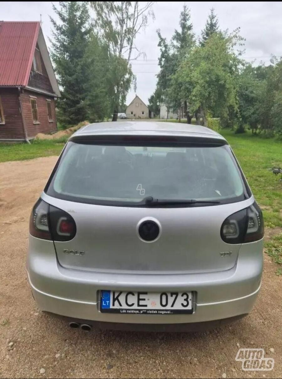 Volkswagen Golf 2004 Anykščiai, ar dzinēja tilpumu 1.90 L un nobraukumu 407 tūkst. km par 1200 €, foto 3 vietnē AUTOMOTO.COM.LV