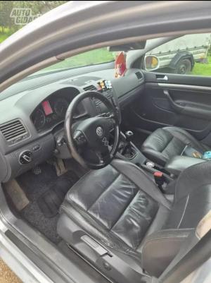 Volkswagen Golf 2004 Anykščiai, ar dzinēja tilpumu 1.90 L un nobraukumu 407 tūkst. km par 1200 €, foto 7 vietnē AUTOMOTO.COM.LV