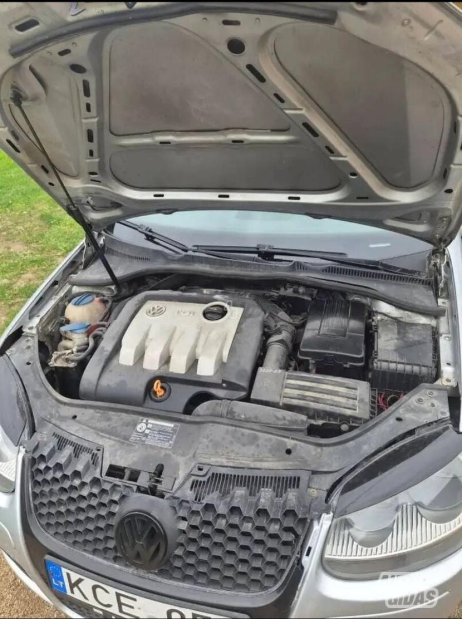 Volkswagen Golf 2004 Anykščiai, ar dzinēja tilpumu 1.90 L un nobraukumu 407 tūkst. km par 1200 €, foto 8 vietnē AUTOMOTO.COM.LV