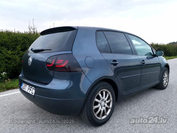 Volkswagen Golf 2004 Tartu, ar dzinēja tilpumu 1.60 L un nobraukumu 340 tūkst. km par 1100 €, foto 4 vietnē AUTOMOTO.COM.LV
