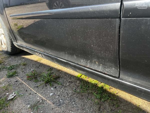 Volkswagen Golf 2004 Viļņa, ar dzinēja tilpumu 1.90 L un nobraukumu 280 tūkst. km par 1600 €, foto 10 vietnē AUTOMOTO.COM.LV