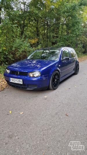 Volkswagen Golf 2004 Kauņa, ar dzinēja tilpumu 1.90 L un nobraukumu 372 tūkst. km par 3300 €, foto 3 vietnē AUTOMOTO.COM.LV