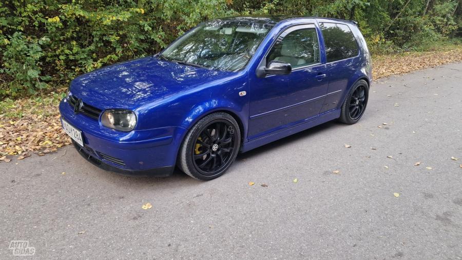 Volkswagen Golf 2004 Kauņa, ar dzinēja tilpumu 1.90 L un nobraukumu 372 tūkst. km par 3300 €, foto 4 vietnē AUTOMOTO.COM.LV