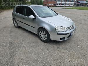 Volkswagen Golf 2005 in Valmiera, with an engine capacity of 1.60 L and mileage of 333 thousand km for 3450 €, photo 2 on AUTOMOTO.COM.LV