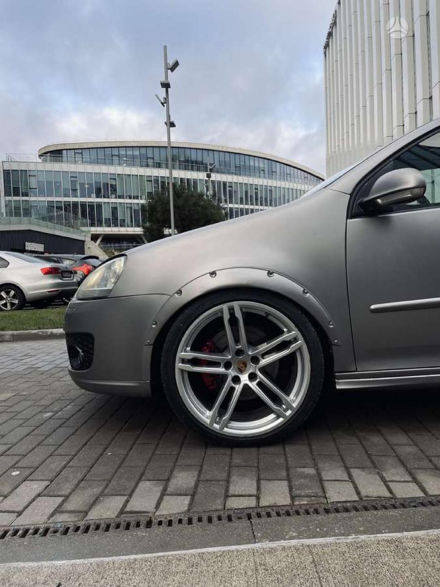 Volkswagen Golf 2005 Viļņa, ar dzinēja tilpumu 0.00 L un nobraukumu 250 tūkst. km par 5999 €, foto 5 vietnē AUTOMOTO.COM.LV