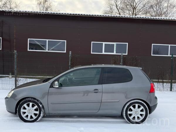 Volkswagen Golf 2005 in Riga, with an engine capacity of 1.90 L and mileage of 262 thousand km for 1650 €, photo 5 on AUTOMOTO.COM.LV